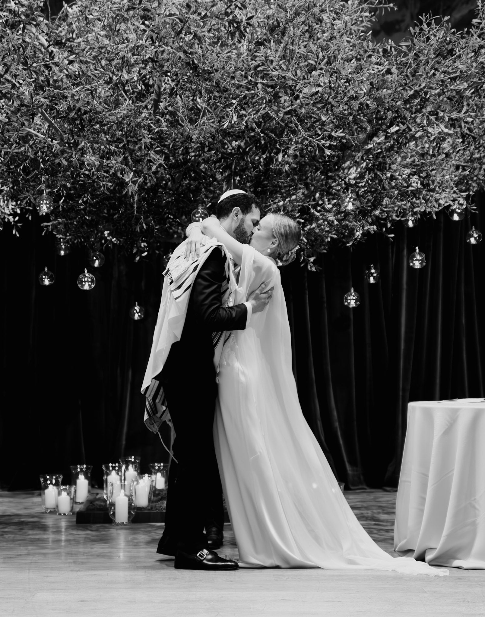 FREYA + SIMON – THE OWN STUDIO